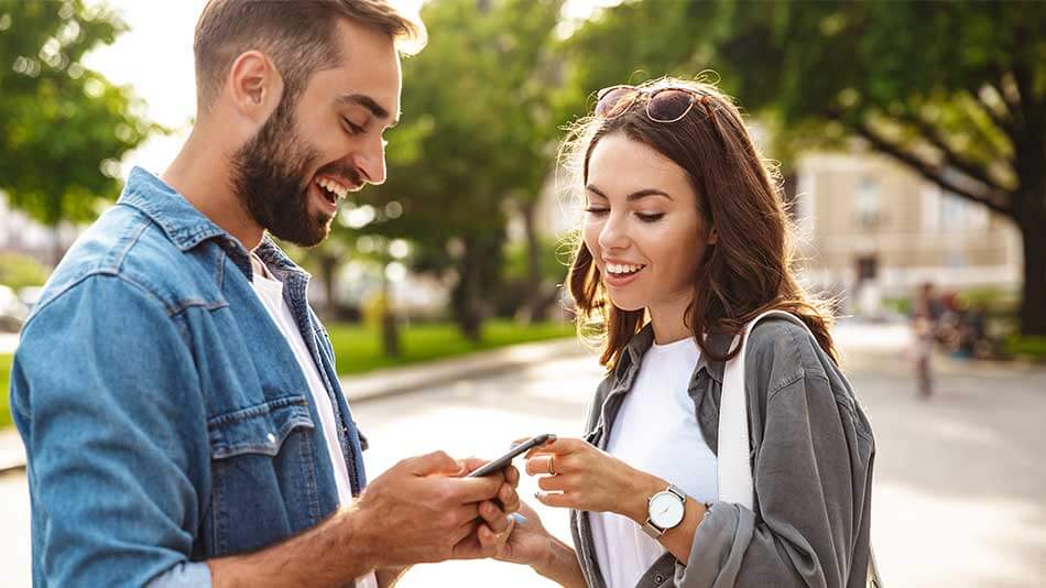 Should I Choose a Custom Dating Software or a Ready-Made Solution?